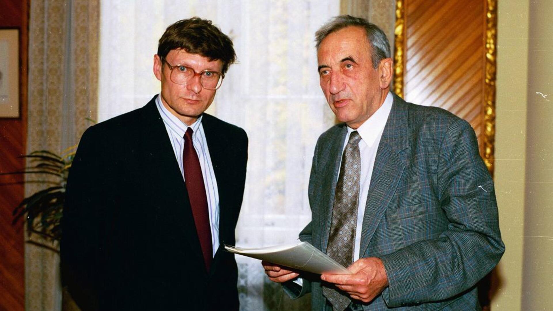 Balcerowicz chciał wyjechać. "Nie planowałem kariery politycznej ...