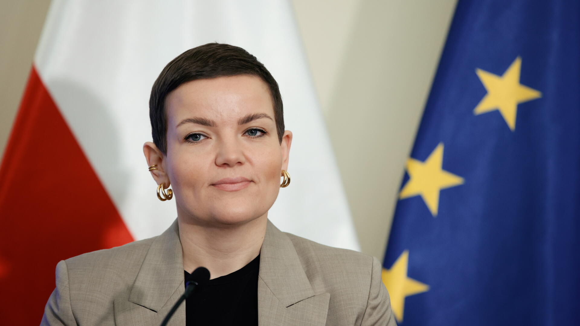 Min. Cienkowska chwali się w TOK FM sukcesem. "Naprawdę mamy na czym ...