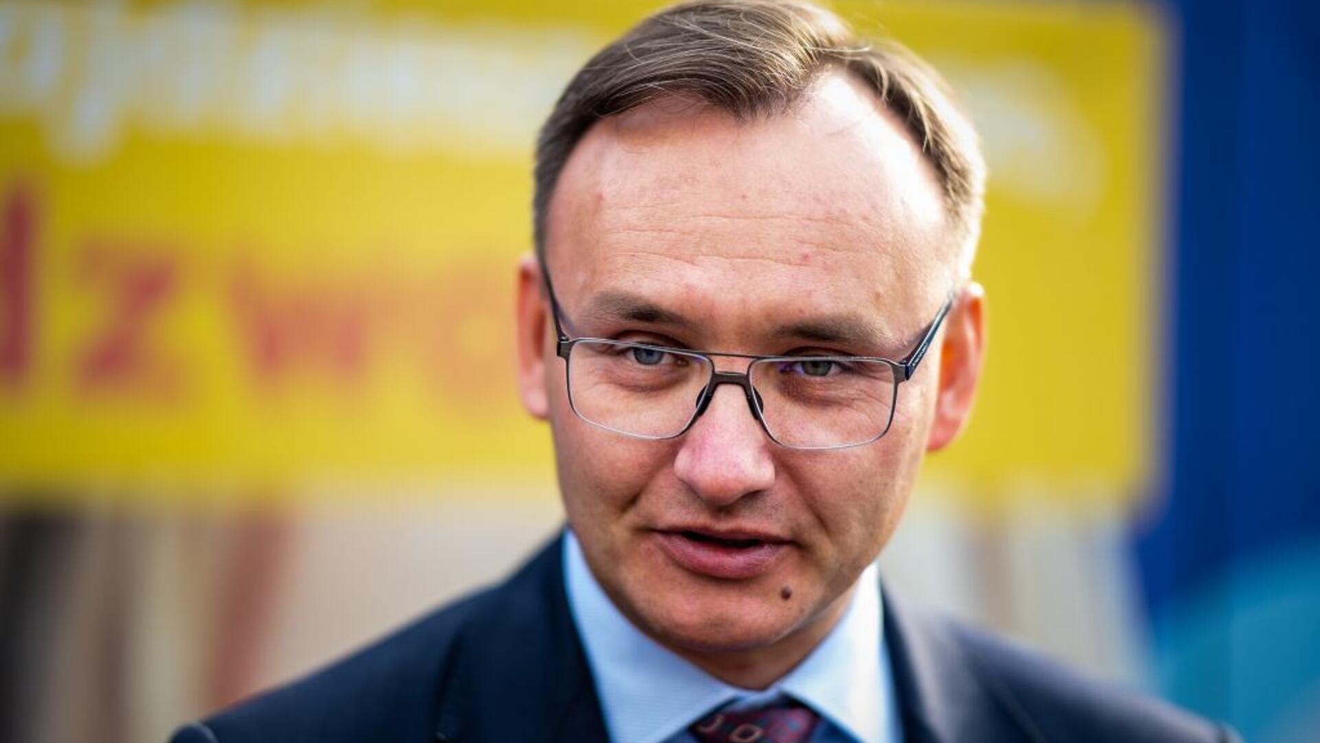 Dzięki Dudzie były Rzecznik Praw Dziecka został sędzią. Jak Pawlak ...