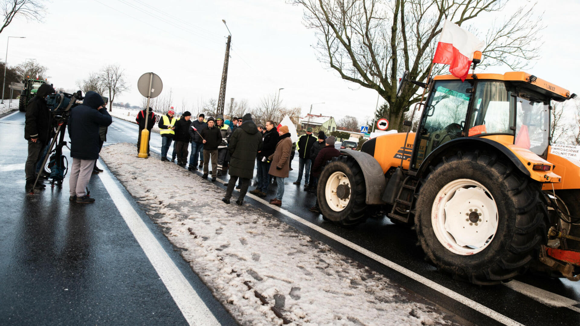 Protest rolników w 120 miejscach. Gdzie będą utrudnienia? - TOK FM