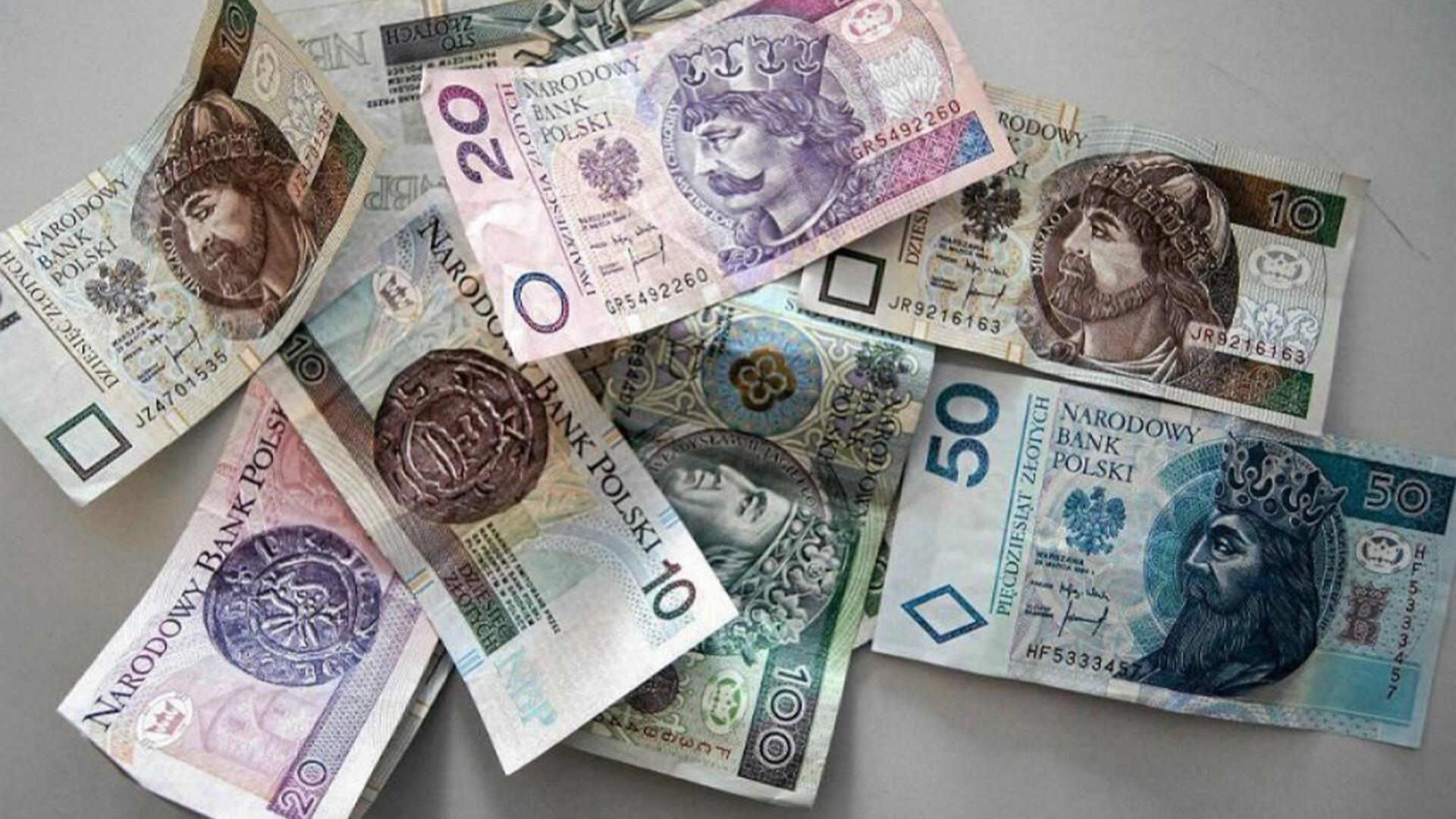 Dwie emerytury zamiast jednej? Czy wdowy i wdowcy dostaną dodatkowe ...