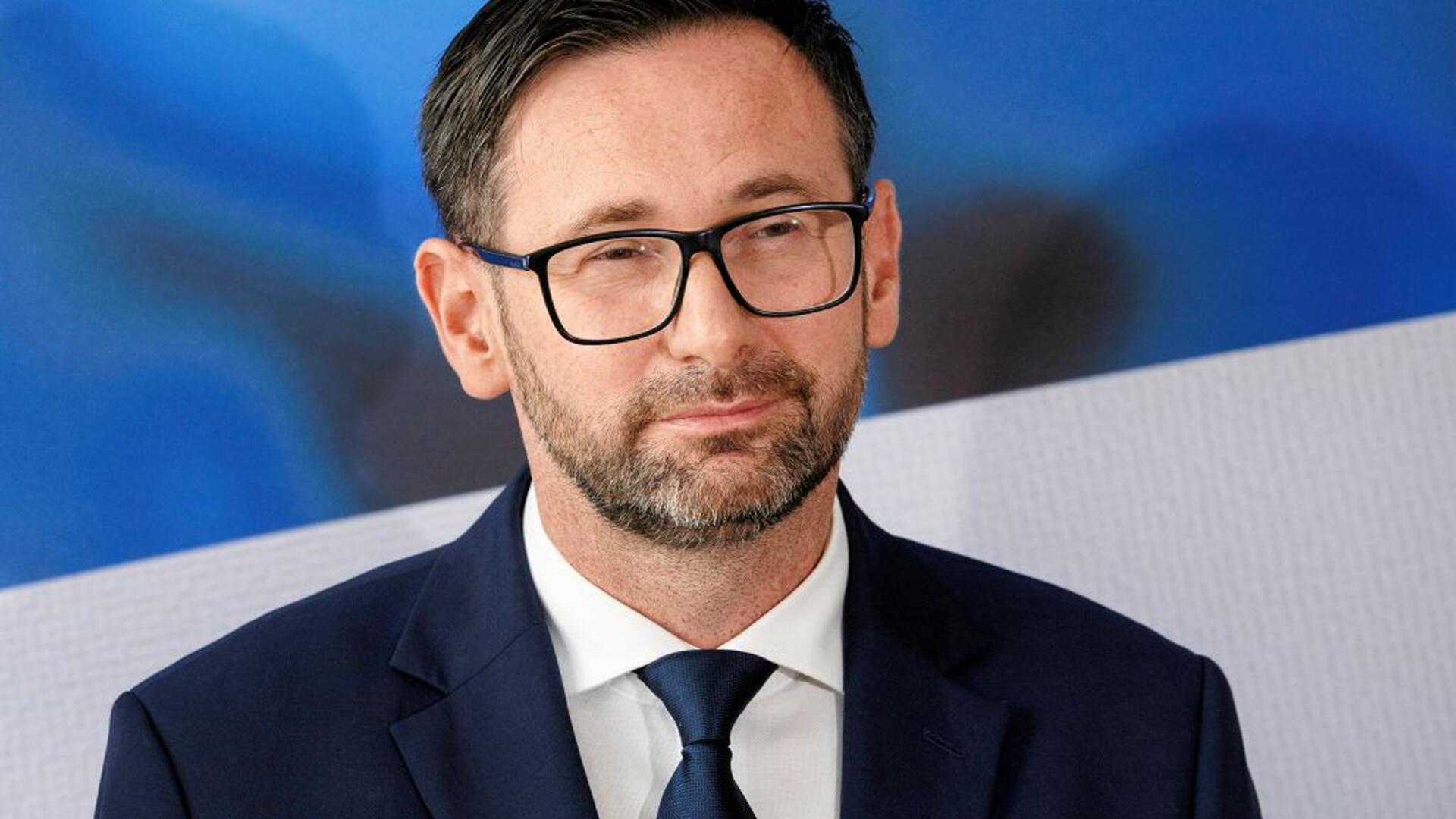 Orlen ze stratami - osiem zawiadomień do prokuratury. Obajtek: Audyt z ...